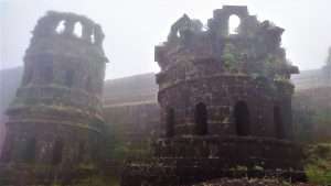 Raigad Fort-How To Reach Raigad Fort - Travel Twilight