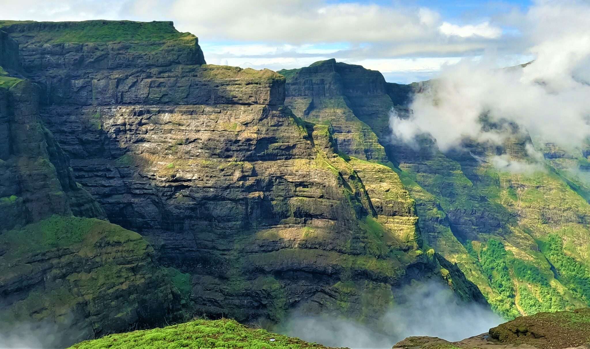 Ratangad Fort Trek (Bhandardara) : Everything You Need To Know - Travel ...