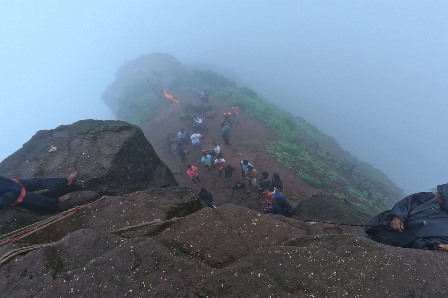 Kalavantin Durg Trek - How To Reach By Bus, Train, Or Air - Travel Twilight