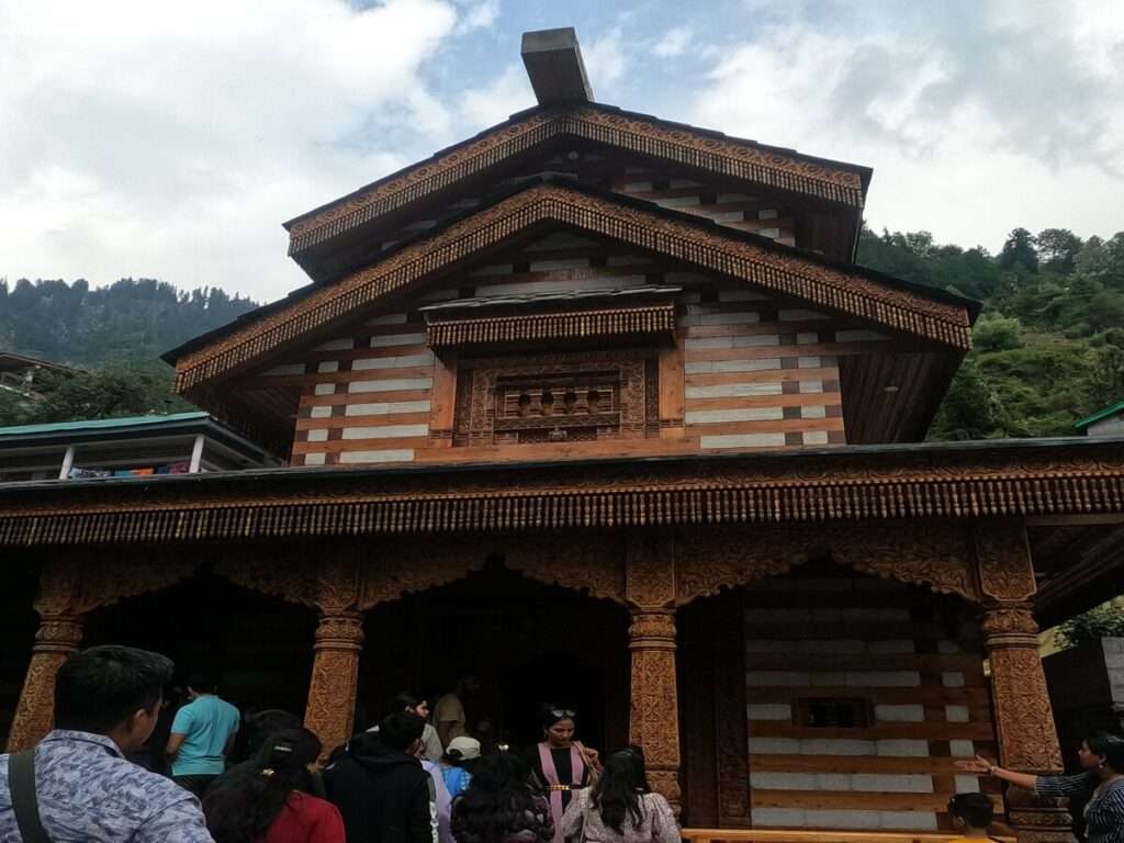 Best 10 Places To Visit In Manali, Himachal Pradesh - Travel Twilight