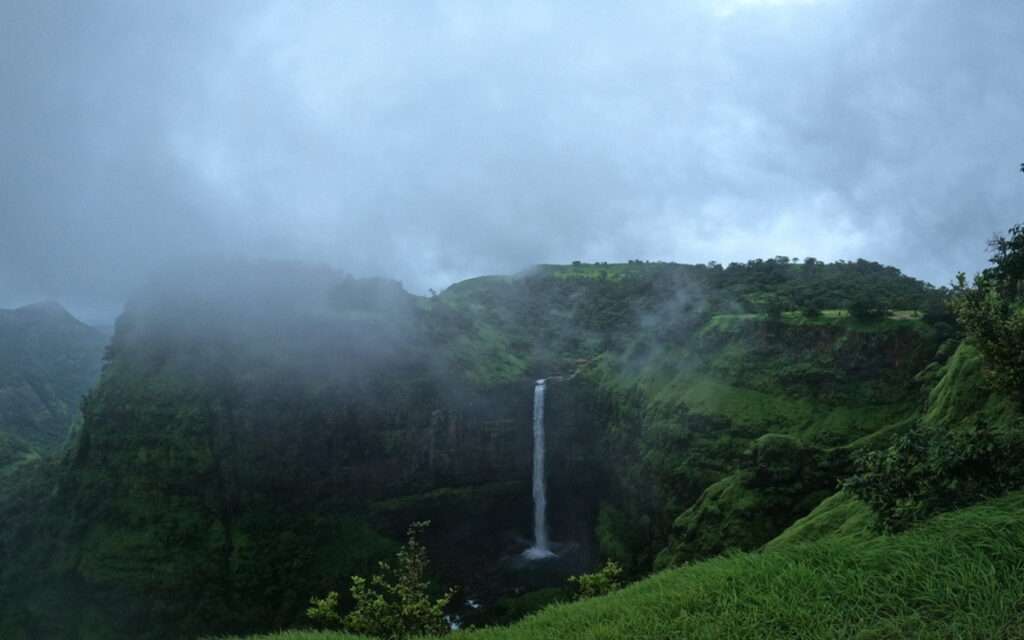 Kumbhe Waterfall Guide: Hidden Gem in Sahyadri | 2025