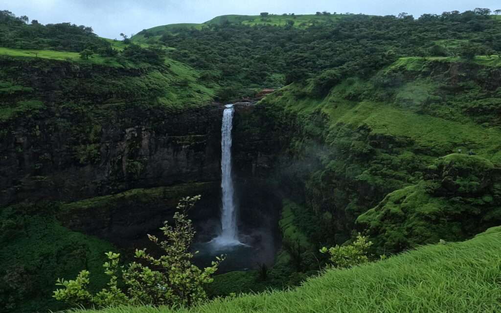 Kumbhe Waterfall Guide: Hidden Gem in Sahyadri | 2025